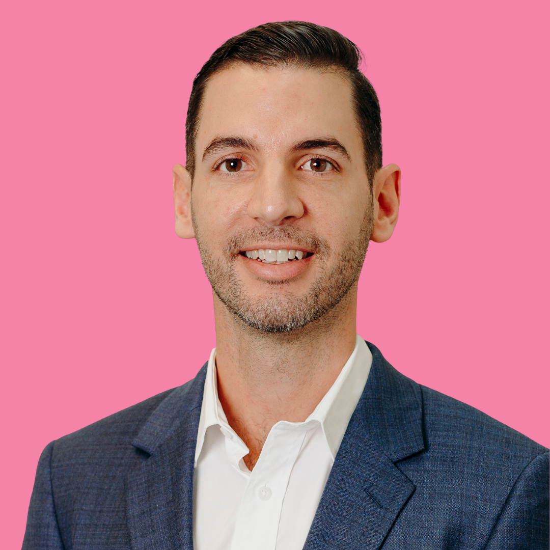 Our Team – LittleThingsforTinyTots